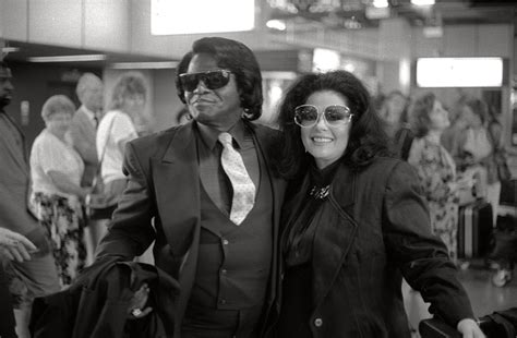 f 10 3 james brown 1991 chris dawes photography