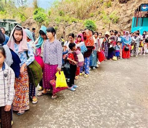 အိန္ဒိယဘက်သို့ တိမ်းရှောင်နေရသည့် စစ်ရှောင်များအား မြန်မာနိုင်ငံဘက်သို့