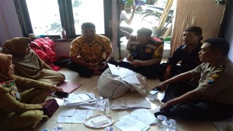 Ribuan Kartu Indonesia Pintar Ditemukan dalam Karung