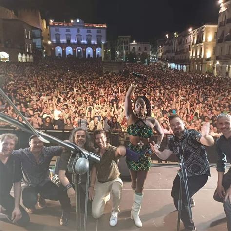 Jackie Got Lemons We Are Completely Out Of Our Minds With The Support