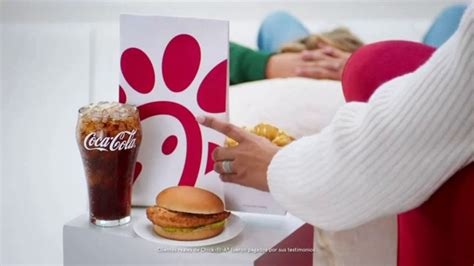 Chick Fil A Tv Spot Fiestas Una Nueva Tradición Familiar Ispot