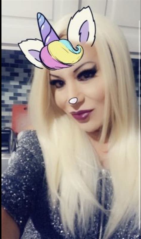 Ts Layla Crown Mexican Transsexual Escort In Okinawa Island