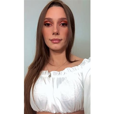 Júlia Maria juliaaa maria Threads Say more Júlia Maria juliaaa maria Threads Say more