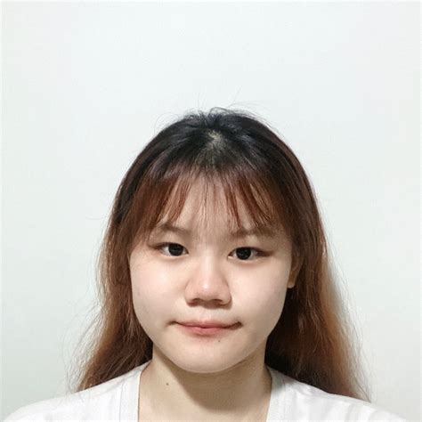 Zi Ying Leow Retail Sales Assistant Iora Linkedin