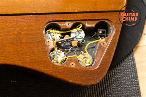 1991 Gibson Firebird V Tobacco Sunburst Guitar Chimp