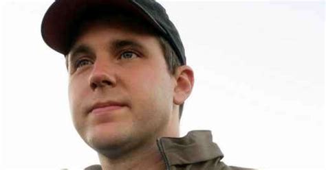 Stefan Krasowski Travel Massive