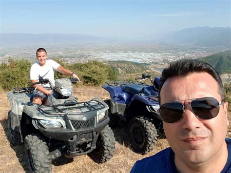 Душко Заев на 18 години стана сопственик на фирма за електрична енергија