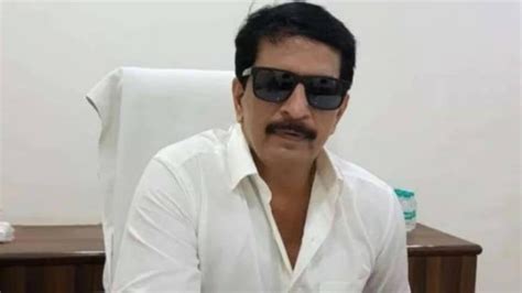 Fake encounter case: Bombay High Court hands life term to ex-cop Pradeep Sharma - India News ...