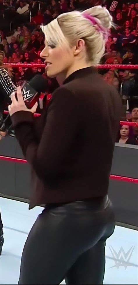 Alexa Bliss In Tight Pants What Kind Of Underwear Do You Think She