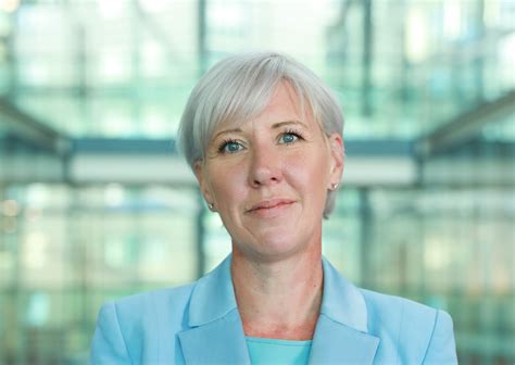 Anna Anthony First Woman To Head Up Ey Business And Accountancy Daily