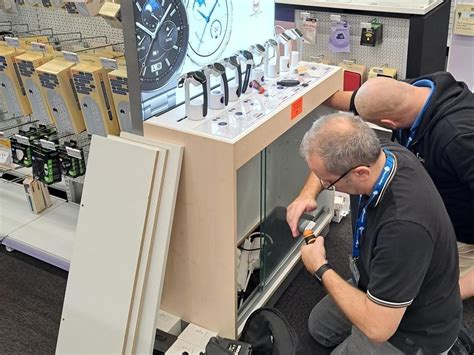 Display Installations • Retail Profiling Retail Profiling