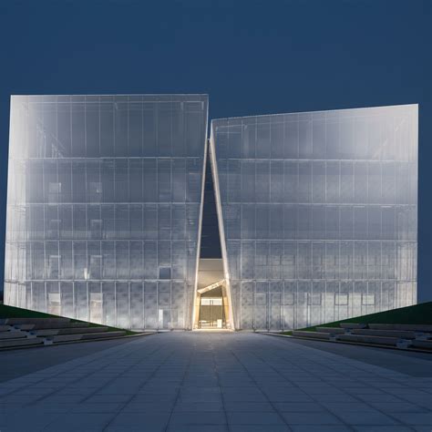 Superimpose Architecture Creates Conference Centre Based On Victorian Arcade