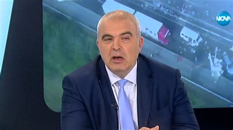 Скандал между ГЕРБ и БСП заради Грипените Управляващите заявиха че с жълтини не се зан