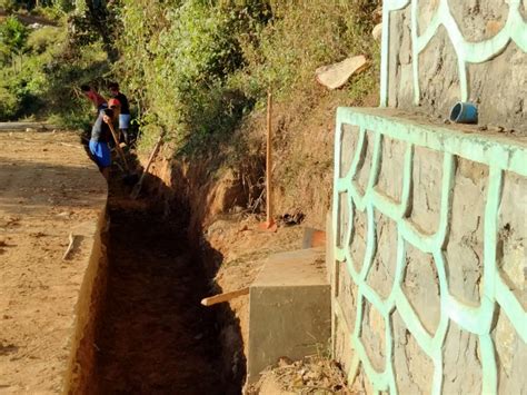 ဘောဂလိမြို့ အမှတ် ၄ ရပ်ကွက် ဘောလုံးကွင်းသွားလမ်း အုတ်စီရေမြောင်းနှင့် မြောင်းဖုံး ပြုလုပ