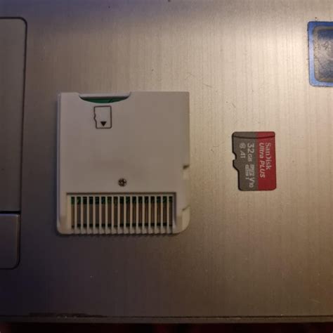 dsone refuses to boot r flashcarts
