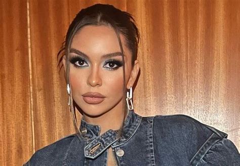 Carolina Urrea Biography Wiki Age Height Career Photos And More