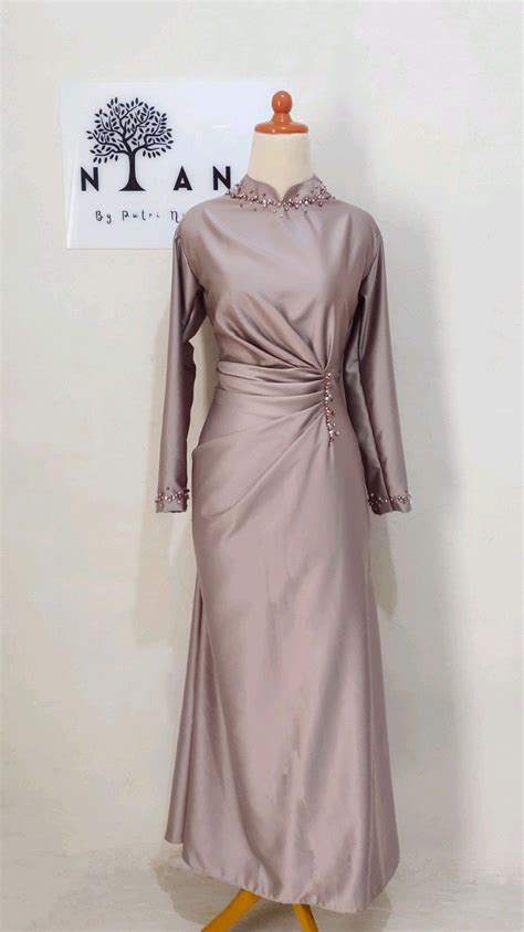Gaun Pesta Muslimah Gaun Satin Dresses Model Baju Bridesmaid Modern Satin Baju Bridesmaid Muslim