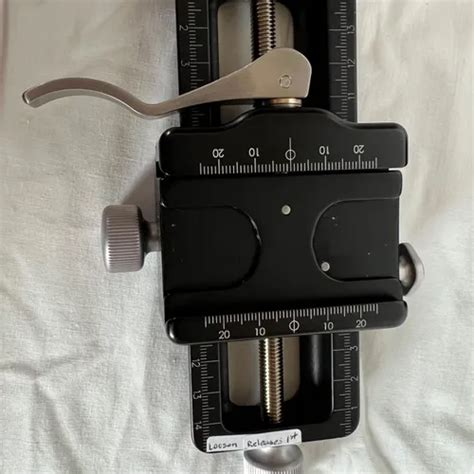 Really Right Stuff Macro Focusing Rail Really Right Stuff GearFocus