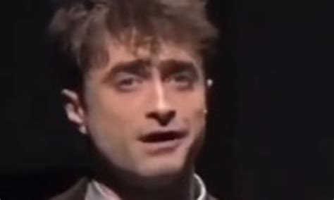 해리포터 아빠 된다…다니엘 래드클리프 여친 임신