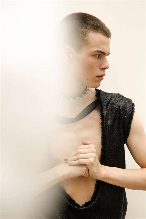 Leon Eull By Chris Haimerl Vanity Teen 虚荣青年 Lifestyle And New Faces Magazine