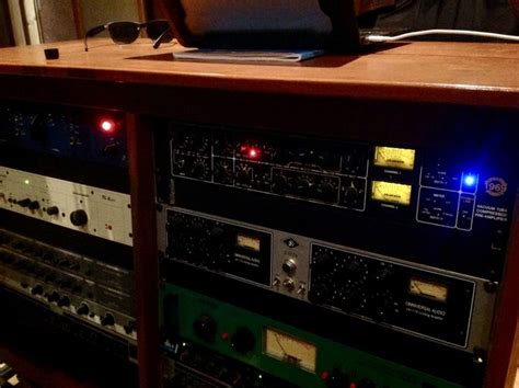 Sexy Sax Alto For Kontakt Keyboard Waves