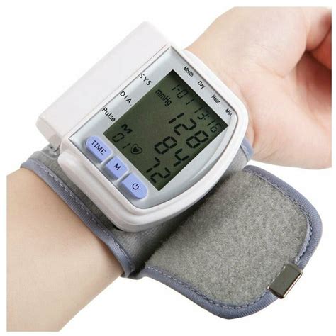 Тонометр / Тонометр На Запястье / Blood Pressure Monitor / Цифровой ...