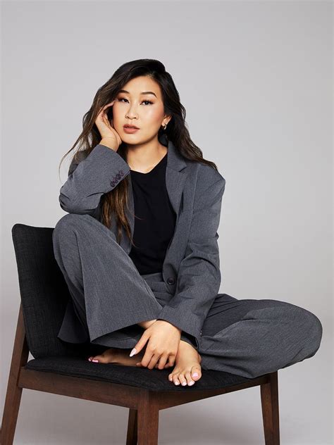 Pro Race Car Driver Samantha Tan Spills Her Beauty Secrets Who What Wear