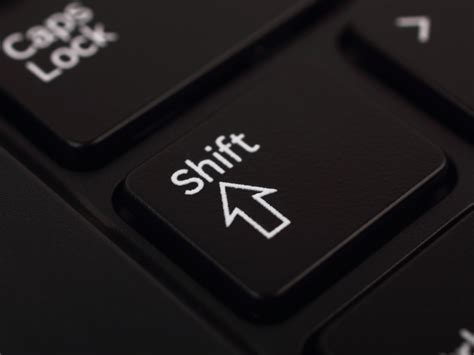 Shift Tuşu Nedir Ne İşe Yarar R