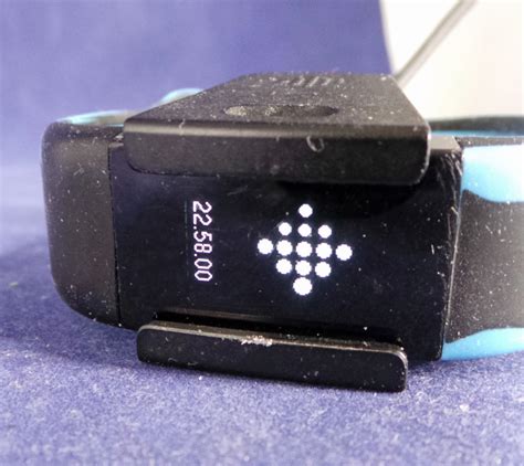 【覚書】fitbit Charge 2が、突然同期しなくなった時の対応策について 餃子ランナーは電子機器の夢を見るか？
