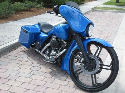 Harley Davidson Bagger With 26 Inch Front End