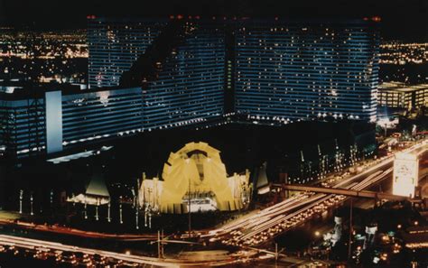 Entrance Of The Mgm Grand Las Vegas 1993 Vintage Las Vegas