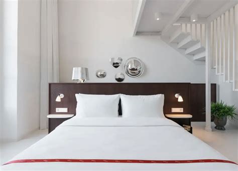 Ihg Acquires Ruby Hotels Its 20th Brand Plans 250 Hotels One Mile At A Time