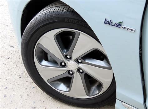 타이어 위치 교환 주기 시기 방법 및 비용 공임나라 블루핸즈 타이어뱅크 네이버 블로그