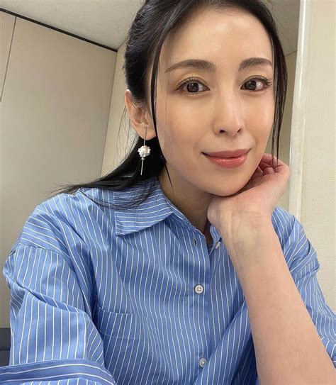 雛形あきこさんのインスタグラム写真 雛形あきこinstagram 「この後ノンストップ生放送 お時間ある方は是非 ノンストップ 生