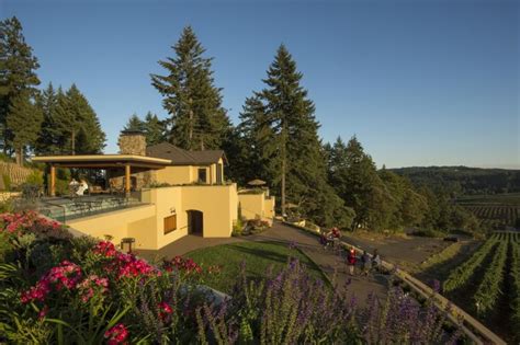 10 Beautiful Wineries In Oregon Wine Country Willamette Valley