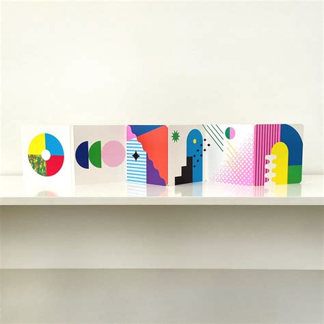 베어북클럽 코리아 한국에서 영어를 배우는 아이들은 미국 현지에 있는 원어민 아이들에 비해 영어노출시간이 현저히 부족합니다