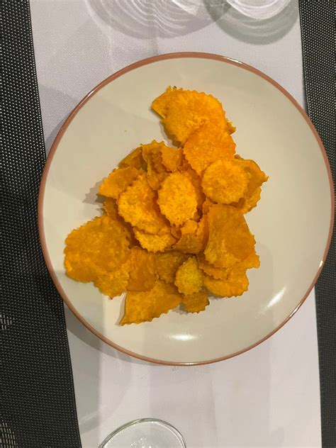 Urban Tree Hut អ៊ឺបេនទ្រី Urban Tree Hut អ៊ឺបេនទ្រី