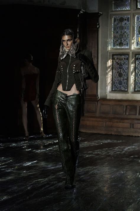 Dilara Findikoglu Ready To Wear Ss26 10 Magazine Usa