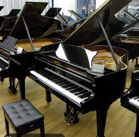 ფორტეპიანოზე დაკვრის შესწავლა