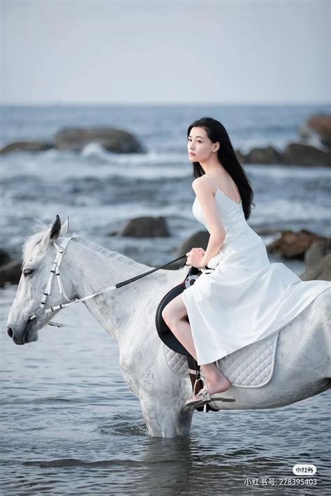 Ding Xiao Ying นักแสดง