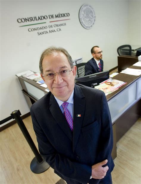 Mexico Nuevo Cónsul En El Consulado De Santa Ana Excelsior California