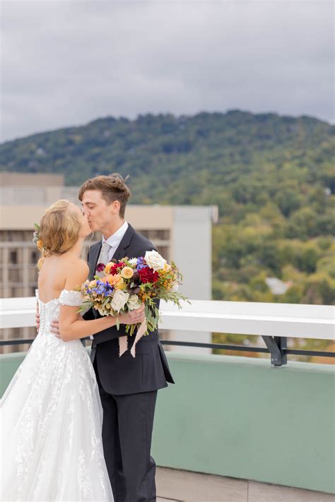 Evelyn Frederick Photography Wedding Photographer Asheville North