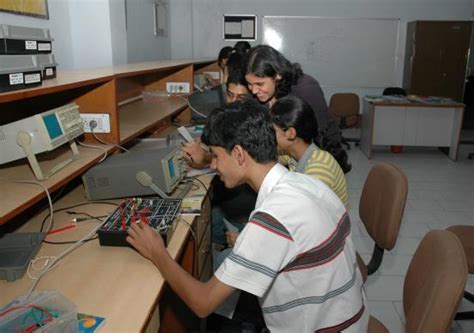 Microprocessor Lab At Best Price In New Delhi By GTBIT ID
