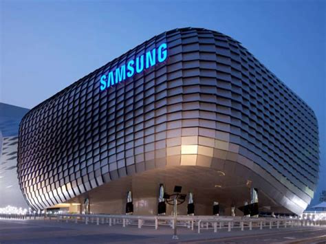Samsung muda parte da produção de monitores para o Vietnã - TudoCelular.com