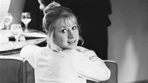 A Complete Look At Helen Mirren Through The Years