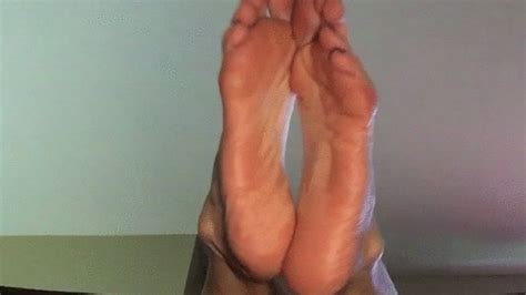 Aariels Foot Fetish Desires Clips4sale