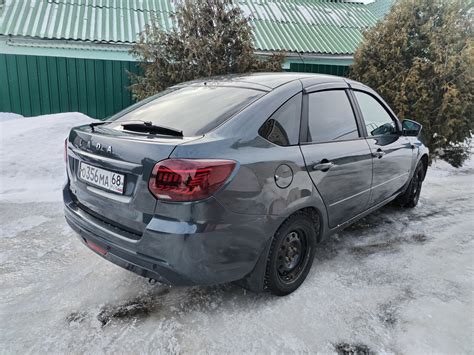 Установка светодиодных фонарей на гранту лифтбек — видео (2024) — Lada ...