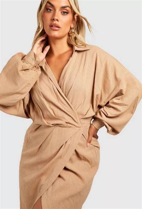 Сукня сорочка — ціна 400 грн у каталозі Сукні міді Купити жіночі речі за доступною ціною на Шафі