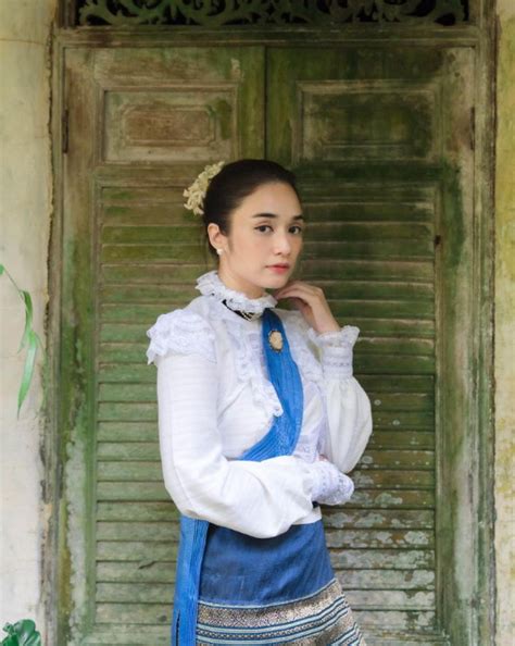 ลอยกระทง 2565 รวมดาราหญิงใส่ชุดไทย แปลงโฉมเป็นนางนพมาศ