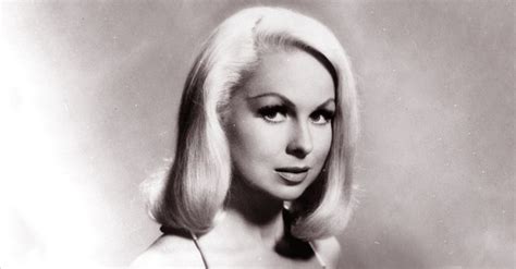 Inside 50s Glamour Girl Joi Lansings Early Death In 1972 After Fight